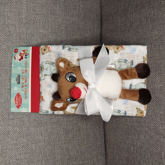 Rudolph | Accessories | Rudolph Swaddle And Plush Gift Set | Poshmark